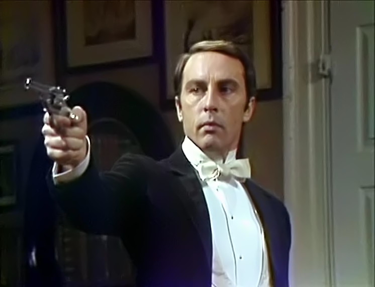 RAFFLES (1975-1977): FORGOTTEN TELEVISION | Balladeer's Blog